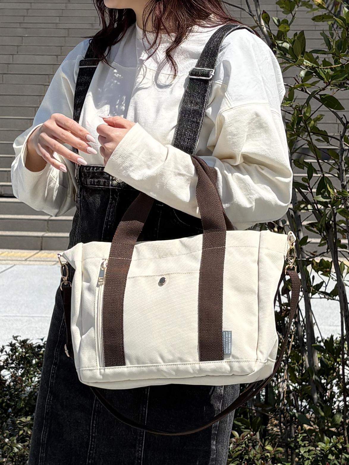 Caumeri J7461 10ポケット2WAYスクエアトート/詳細